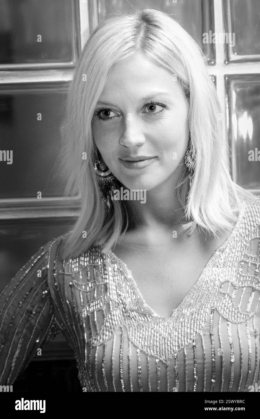 LIZ FULLER, WELSH MODEL, TV STAR, 2002: Liz Fuller at a filming of the ...