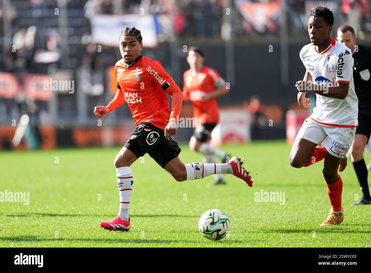 21 Julien PONCEAU (fcl) during the ligue 2 BKT match between Lorient ...