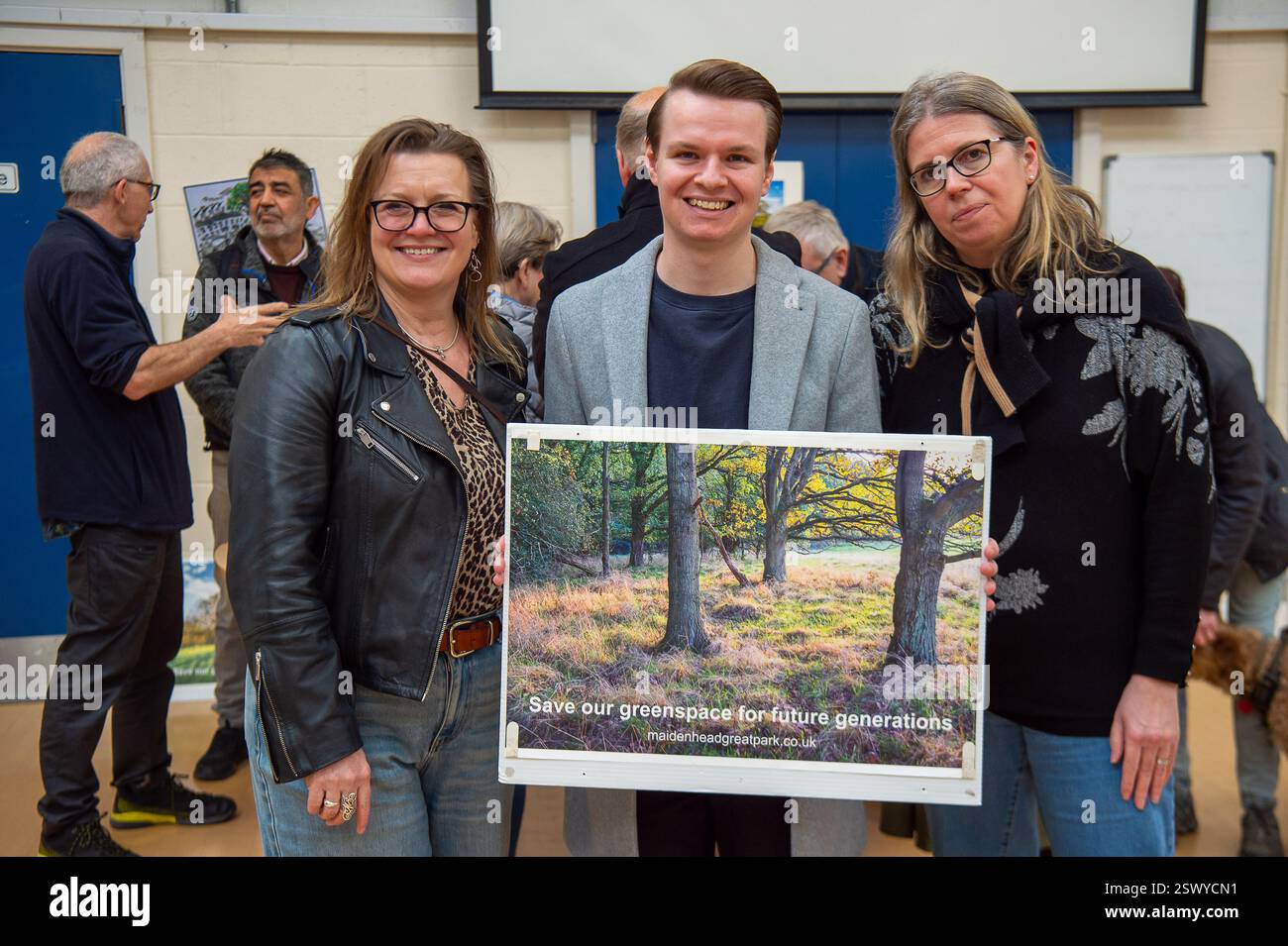 Maidenhead, UK. 22nd Februrary, 2025. Tina Quadrino (L) and Debbie ...