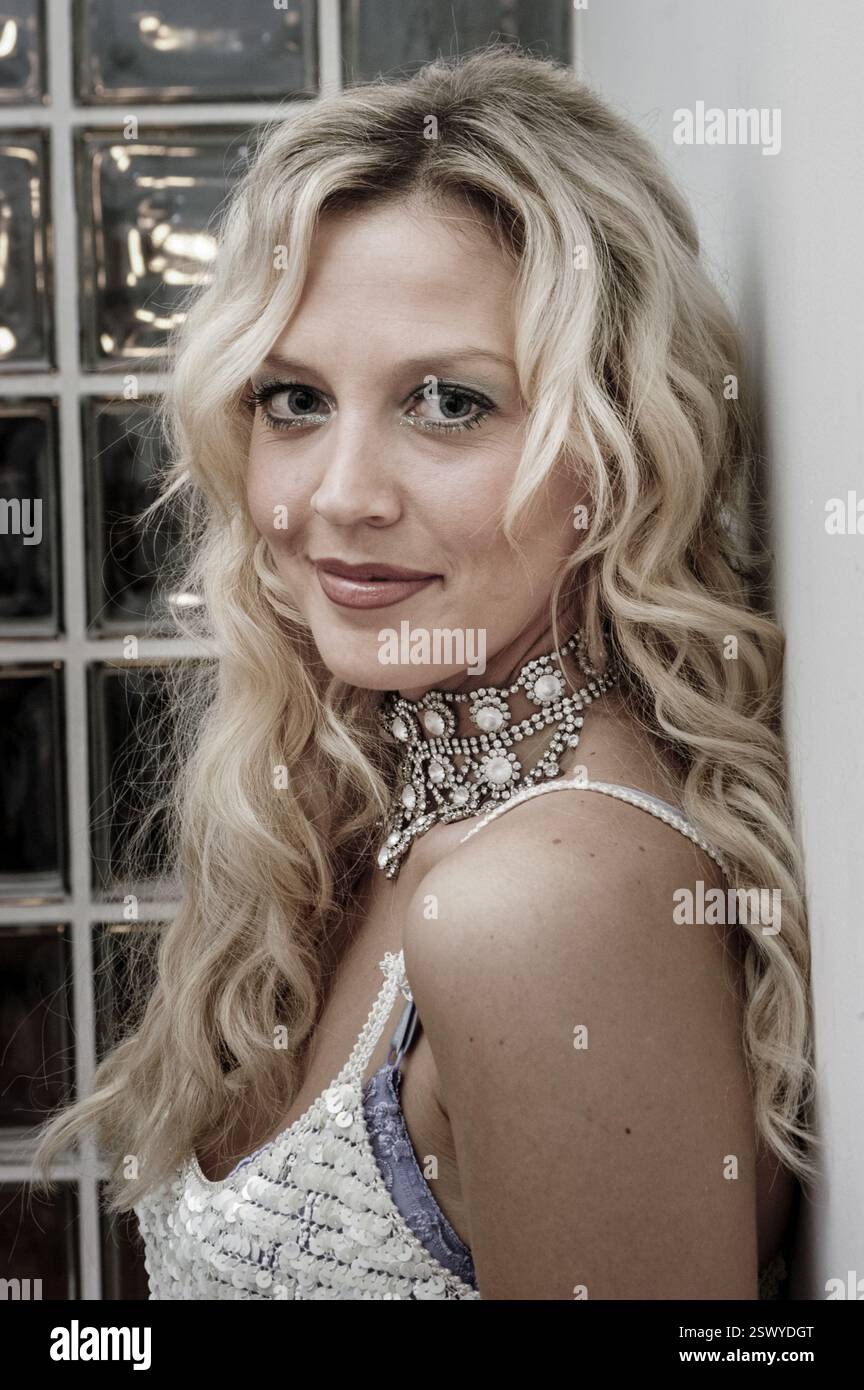 LIZ FULLER, WELSH MODEL, TV STAR, 2002: Liz Fuller at a filming of the ...