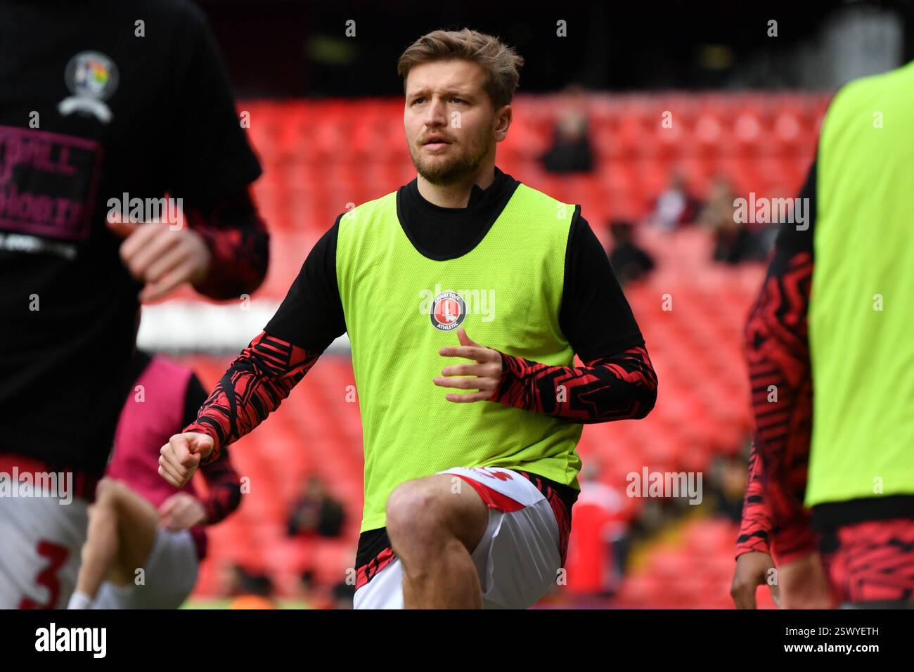 London, England. 22nd Feb 2025. Luke Berry before the Sky Bet EFL ...