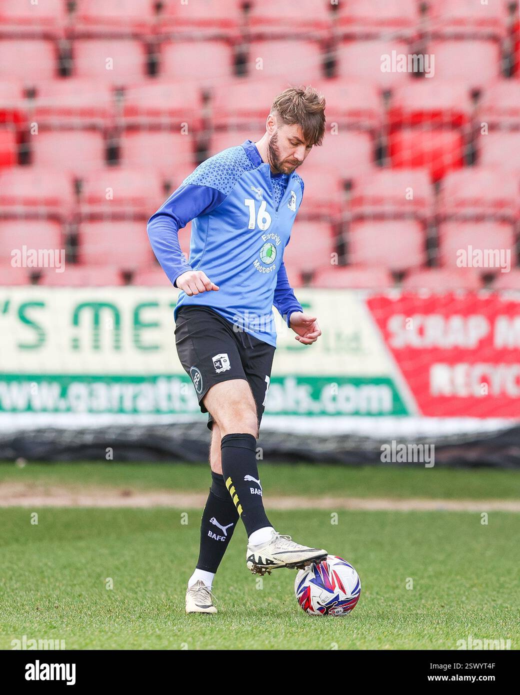 #16, Sam Foley of Barrow AFC at warm up during the Sky Bet League 2 ...