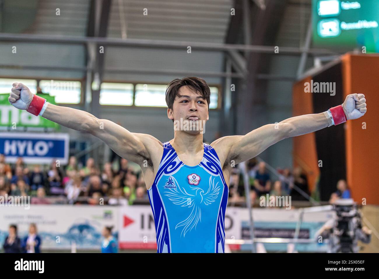 Cottbus, Germany. 22nd Feb, 2025. Gymnastics: World Cup, men's pommel ...