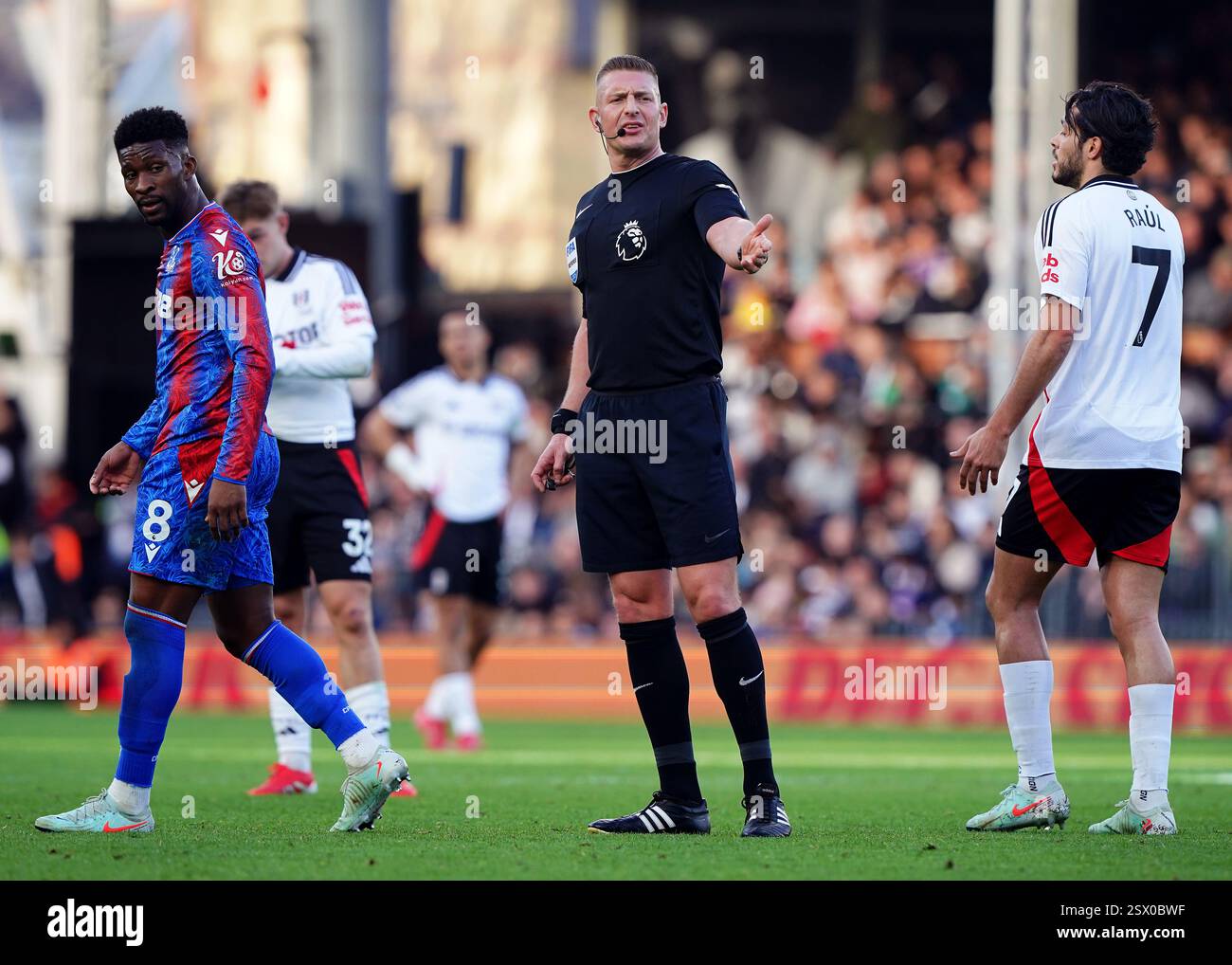 Referee Robert Jones during the Premier League match at Craven Cottage ...