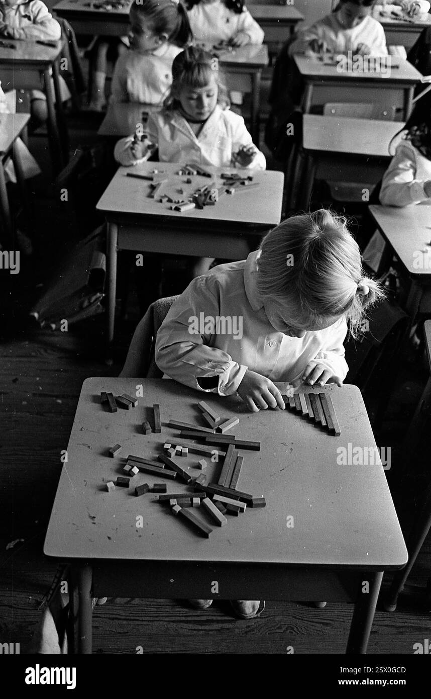 Math class at primary school, Buenos Aires, Argentina, April 16, 1968 ...