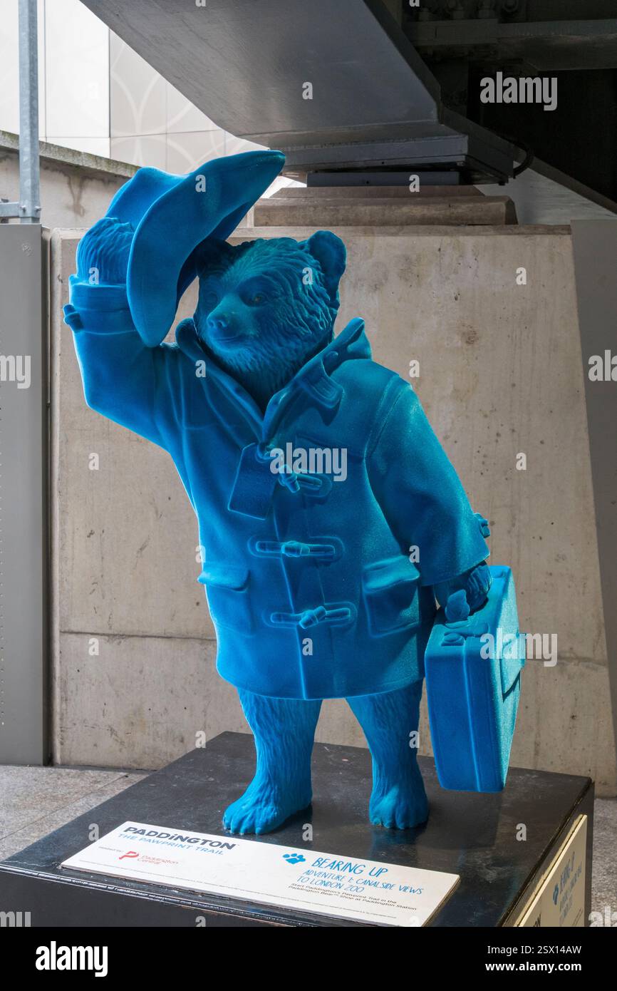 Paddington art trail hi-res stock photography and images - Alamy