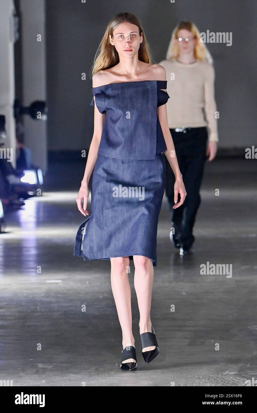 London, UK. 21st Feb, 2025. A model is seen on the runway during the ...