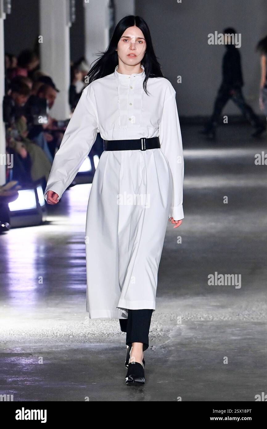London, UK. 21st Feb, 2025. A model is seen on the runway during the ...