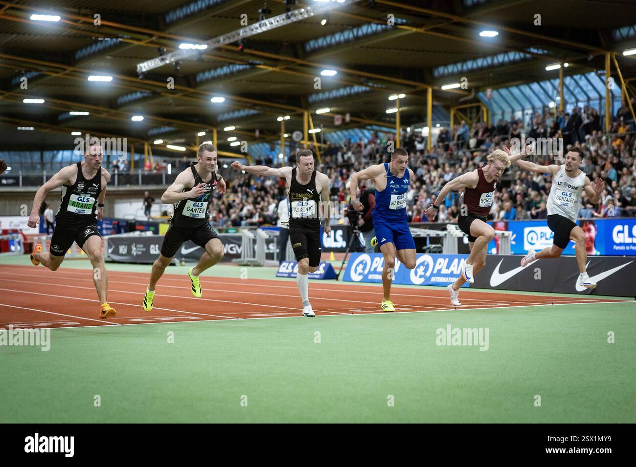 Dortmund, Deutschland. 22nd Feb, 2025. Robin Ganter (MTG Mannheim ...