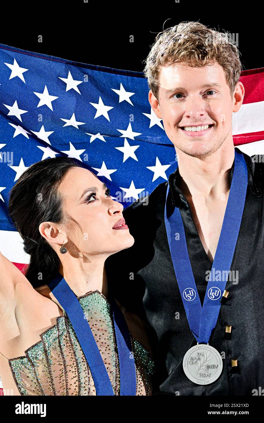 Ice Dance Awards, Madison CHOCK & Evan BATES (USA) second place ...