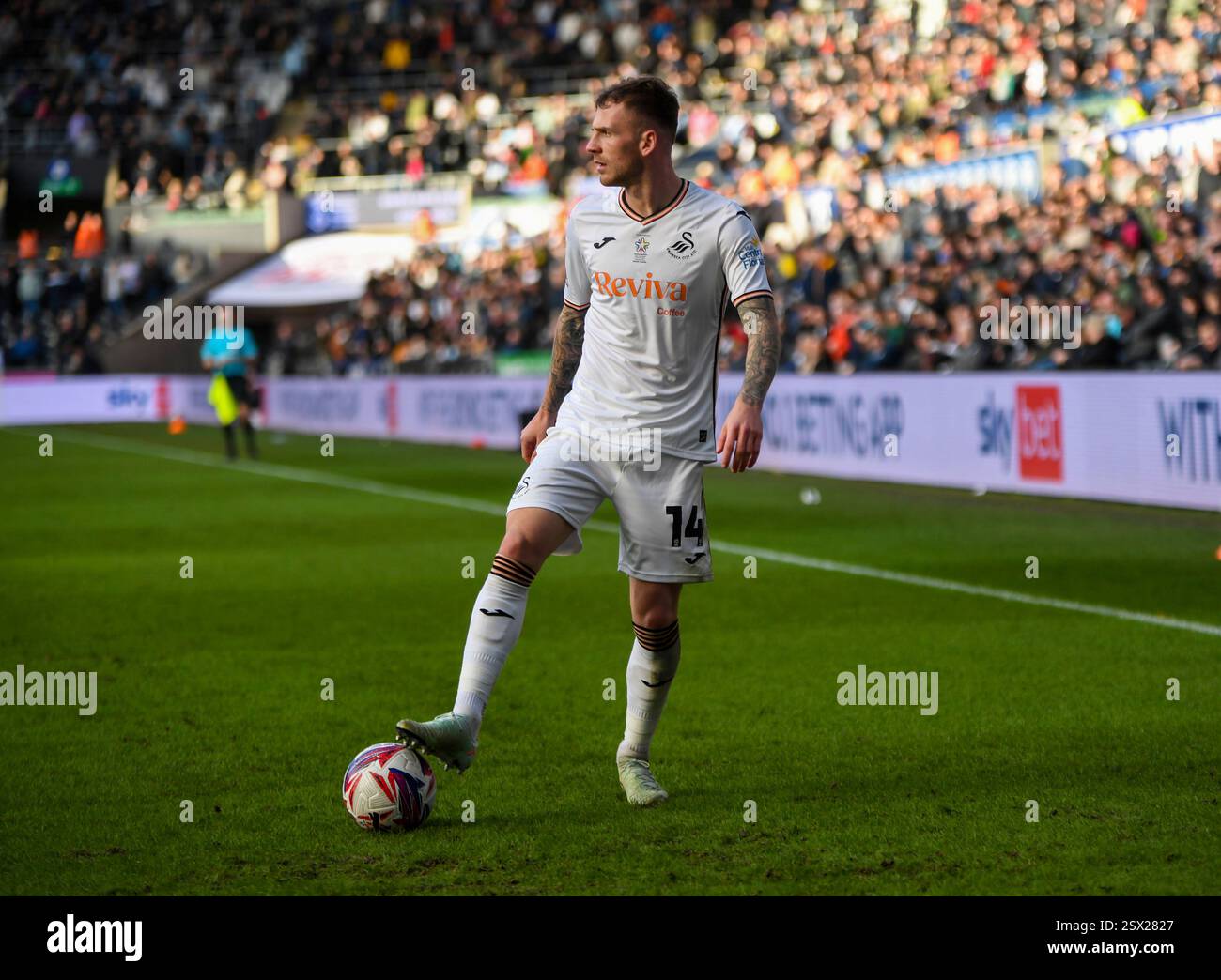 Swansea.com Stadium, Swansea, UK. 22nd Feb, 2025. EFL Championship ...