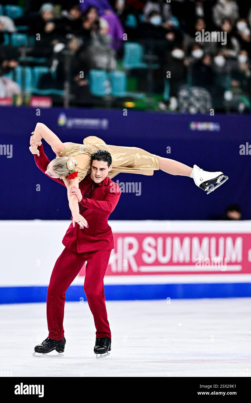 Piper GILLES & Paul POIRIER (CAN), during Ice Dance Free Dance, at the ...
