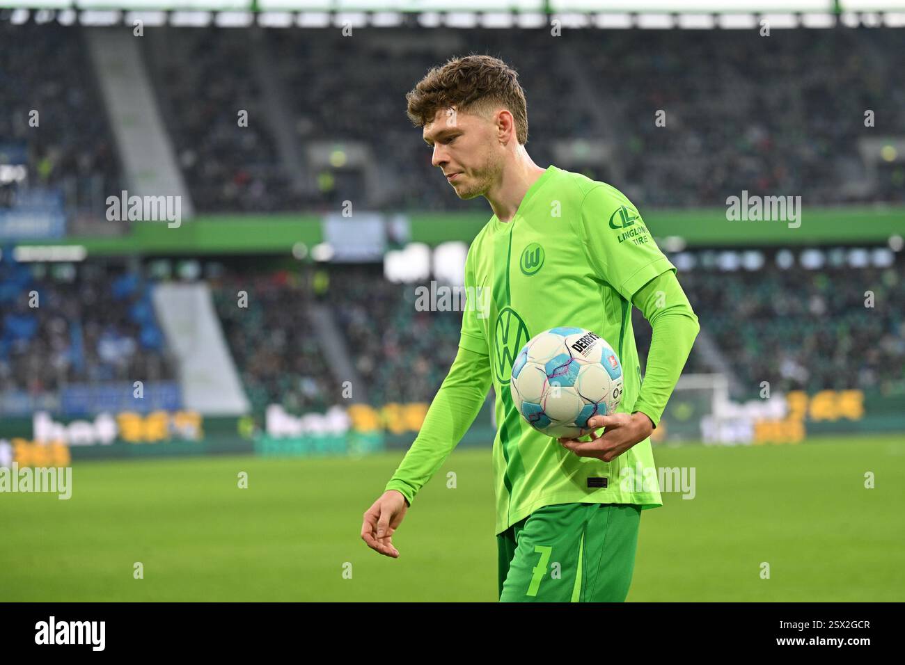 Wolfsburg, Germany. 22nd Feb, 2025. Soccer: Bundesliga, VfL Wolfsburg ...