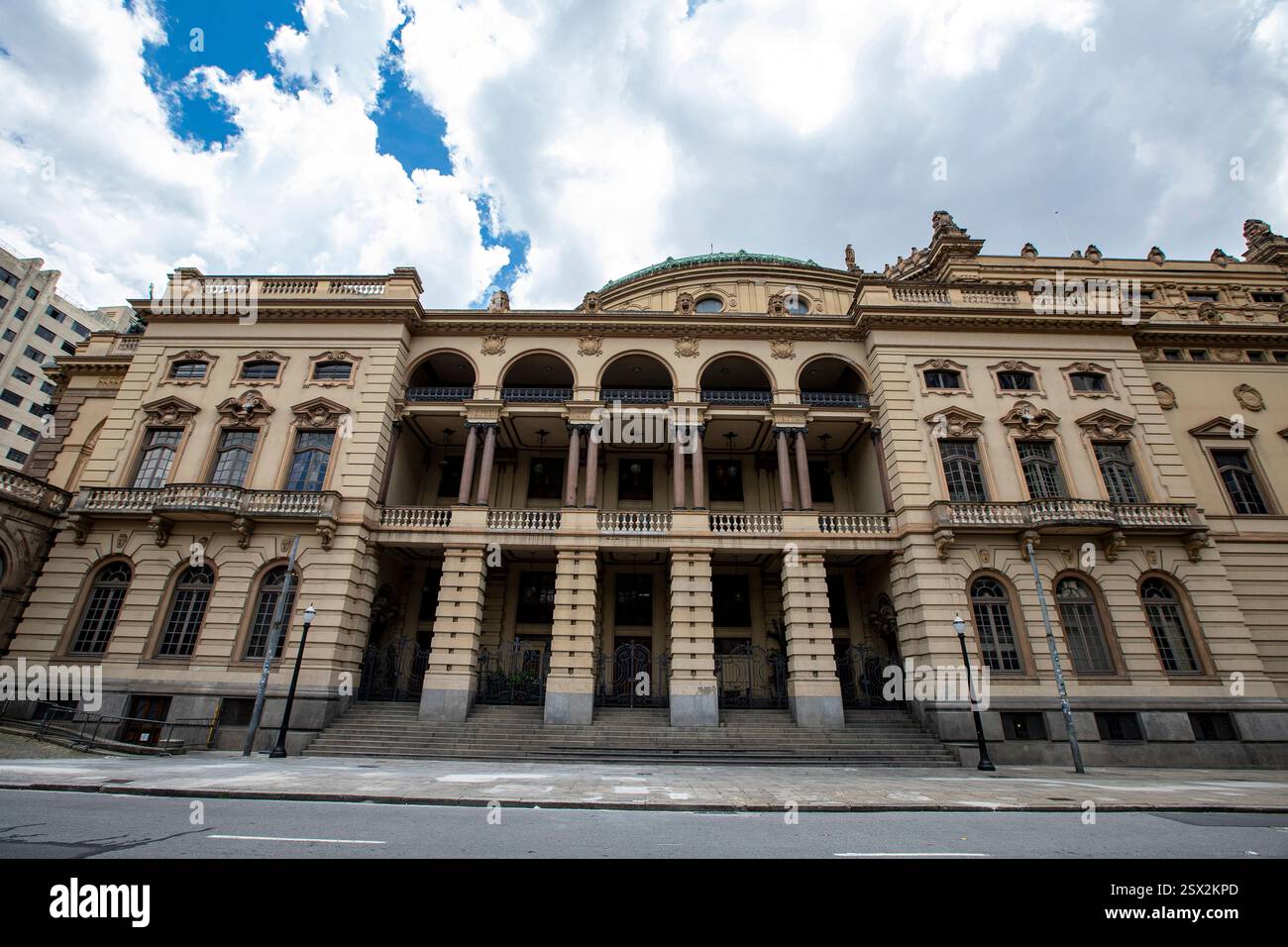 Sao Paulo, Brazil - dec31, 2024: Lateral facade of the Municipal ...