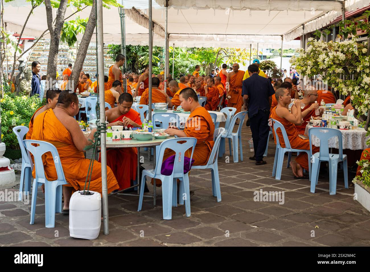 Bangkok, Thailand, January 30th 2025, Buddhist monks enjoying lunch at ...
