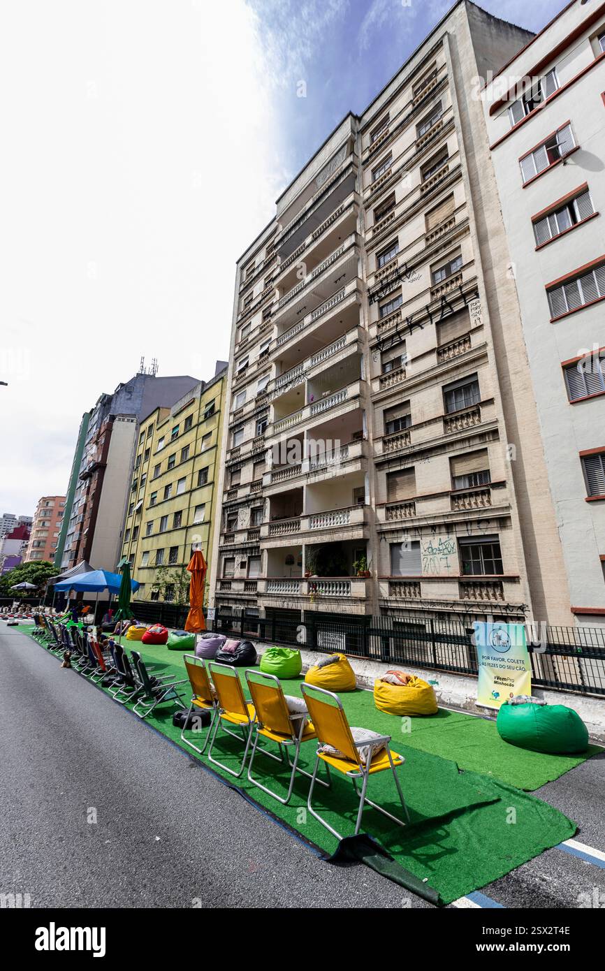 Sao Paulo Brazil - jan26, 2025 - Place to rest and sunbathe during ...