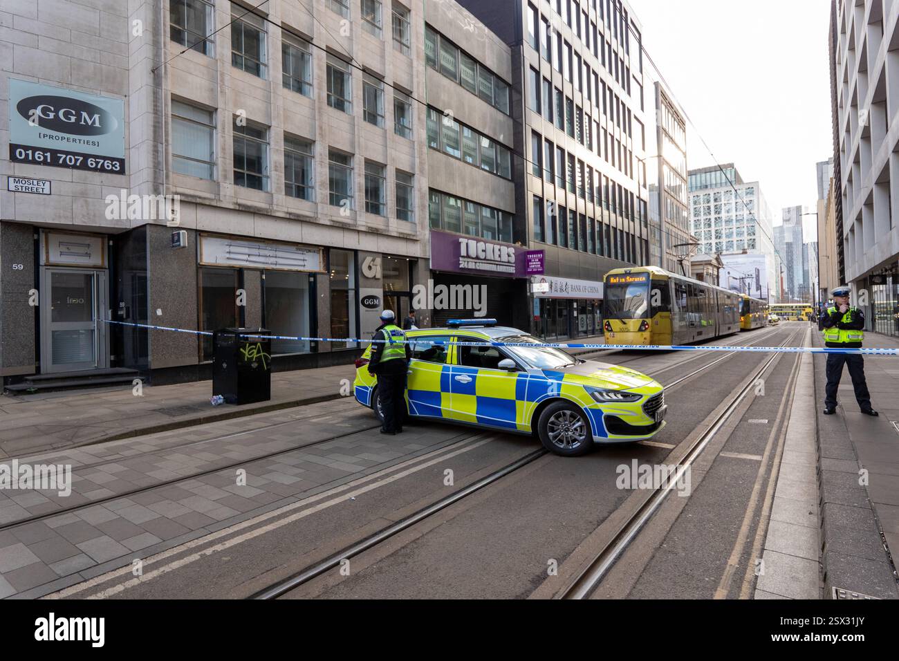 Tram crash Mosley Street Manchester where 3 year old girl was killed ...