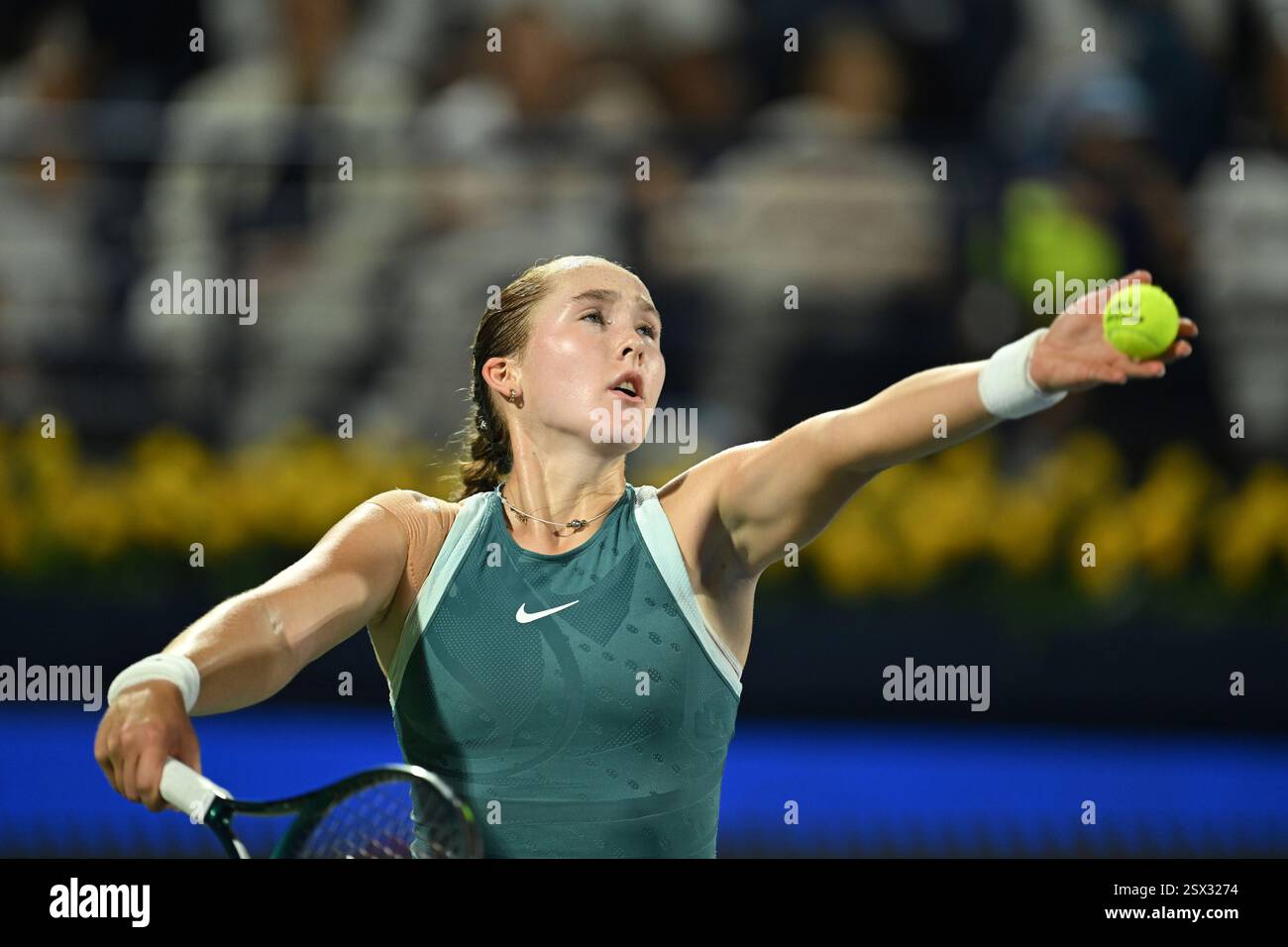Mirra andreeva hi-res stock photography and images - Alamy