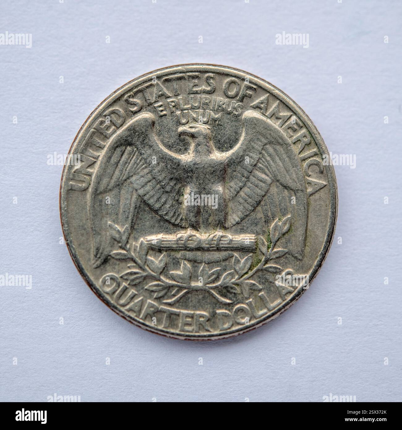Back of an American quarter dollar coin dated 1972 Stock Photo - Alamy