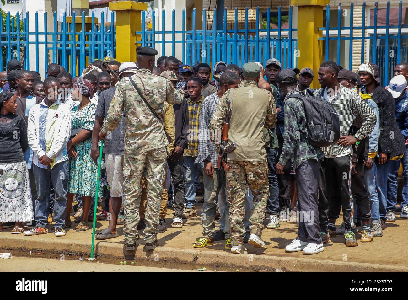 Congolese police forces hi-res stock photography and images - Alamy
