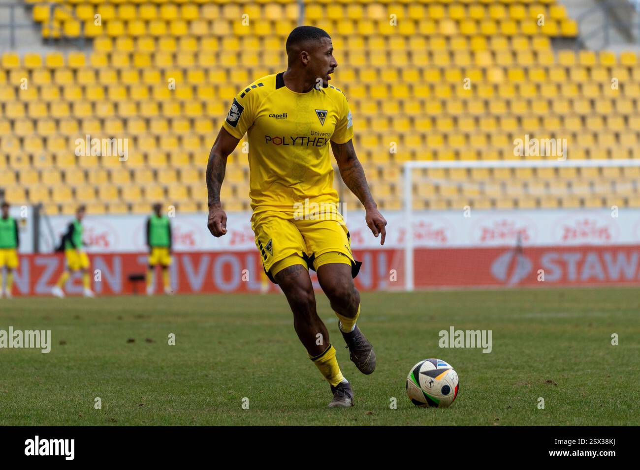 Aachen, Deutschland. 22nd Feb, 2025. Florian Heister (Alemannia Aachen ...