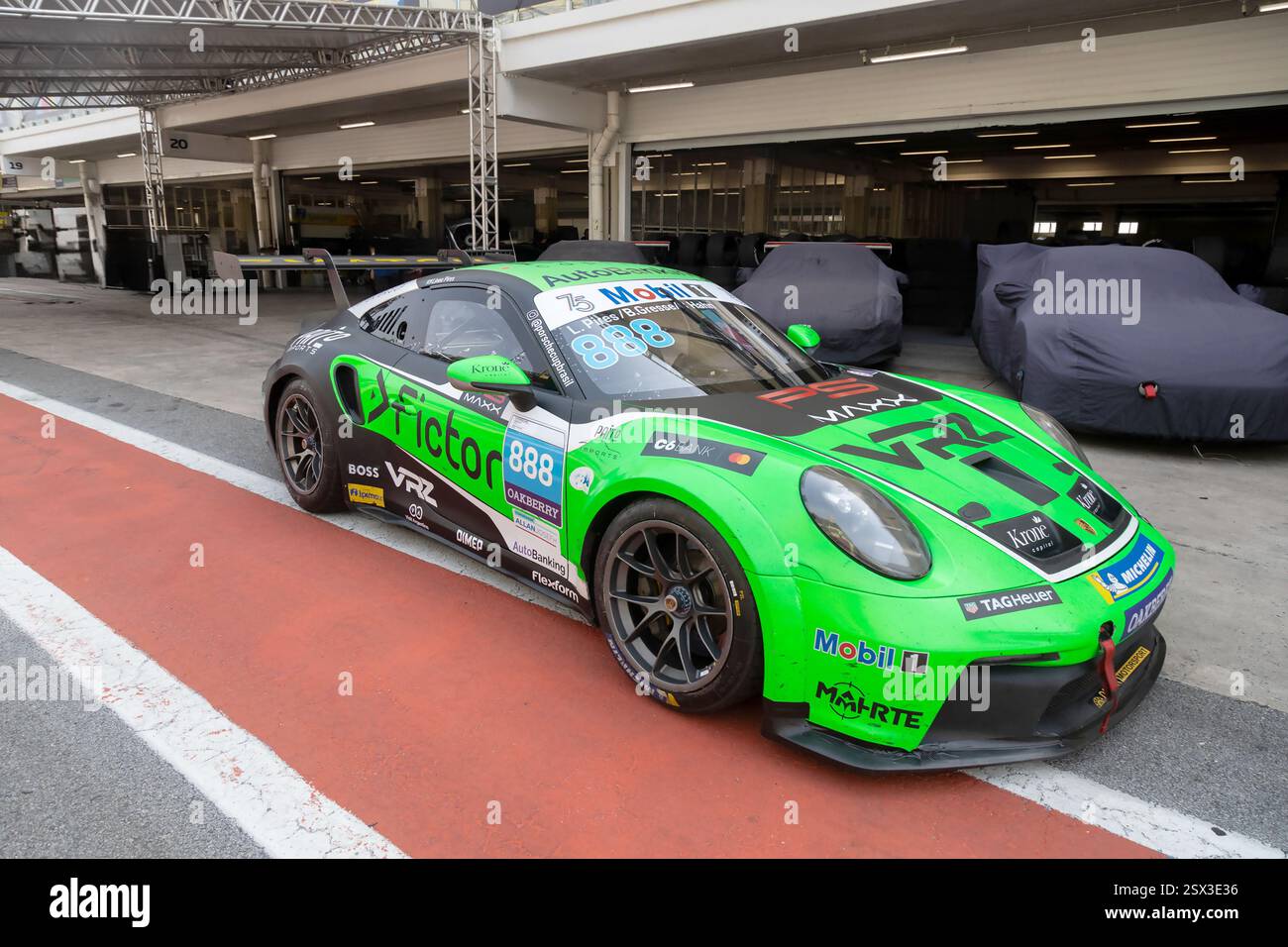 Sao Paulo, Brazil nov18, 2023 - Porsche racing car in action at turn in ...