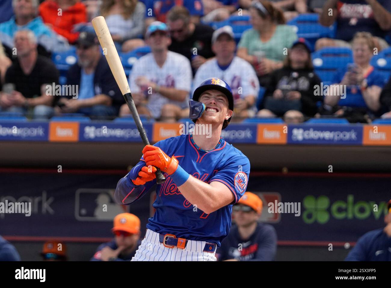 New York Mets' Brett Baty reacts after fouling off a pitch during the ...
