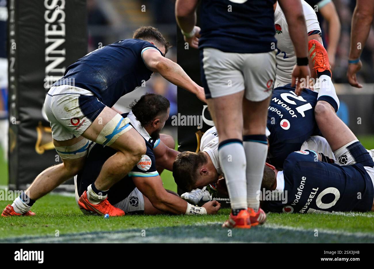 Twickenham, United Kingdom. 22nd Feb, 2025. Guinness Mens 6 Nations ...