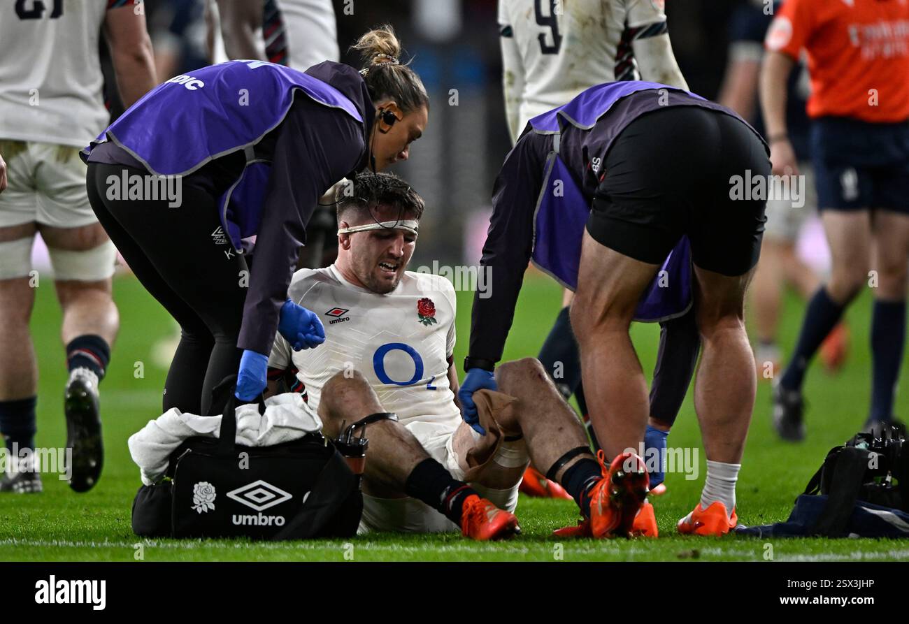 Twickenham, United Kingdom. 22nd Feb, 2025. Guinness Mens 6 Nations ...
