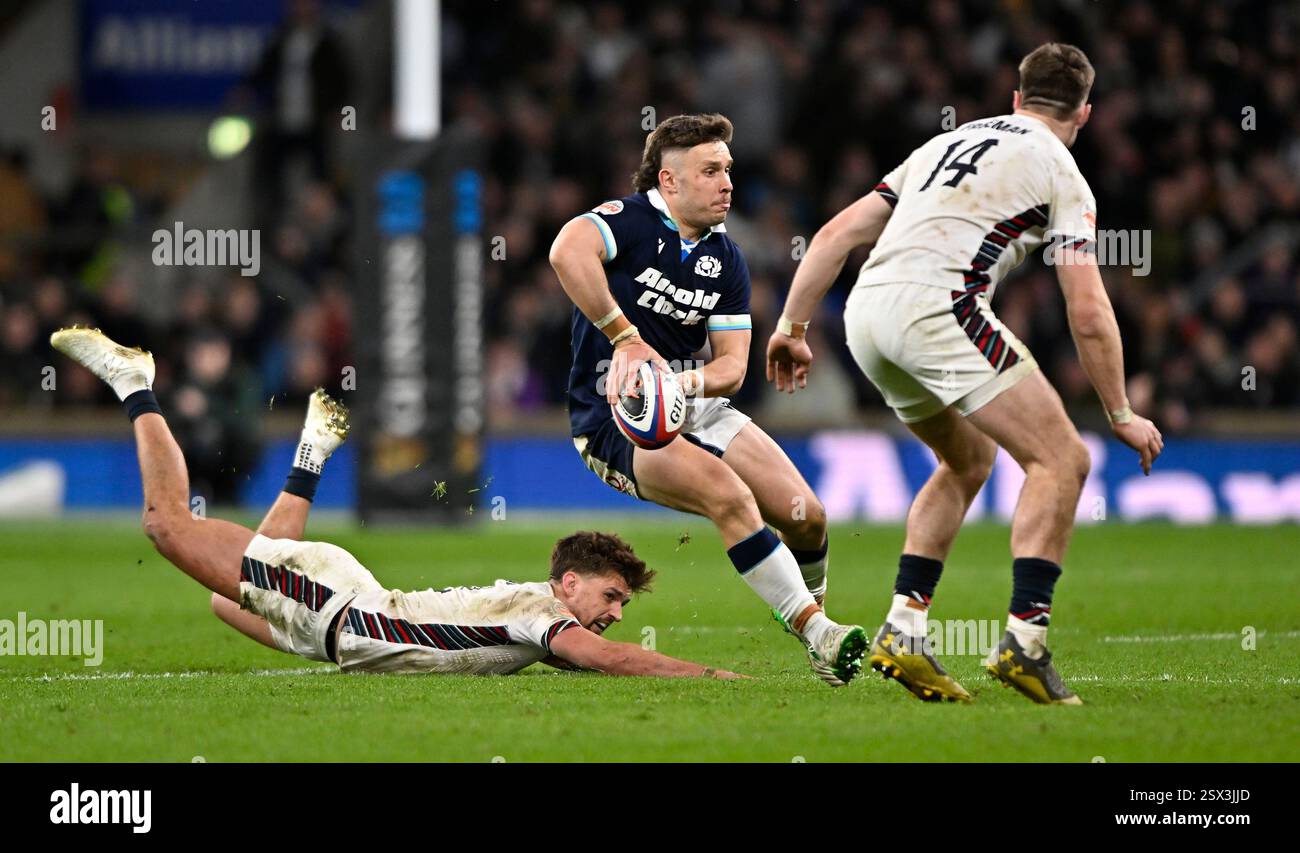 Twickenham, United Kingdom. 22nd Feb, 2025. Guinness Mens 6 Nations ...