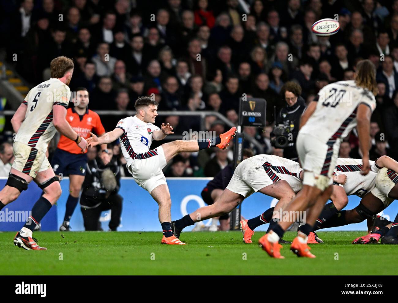 Twickenham, United Kingdom. 22nd Feb, 2025. Guinness Mens 6 Nations ...