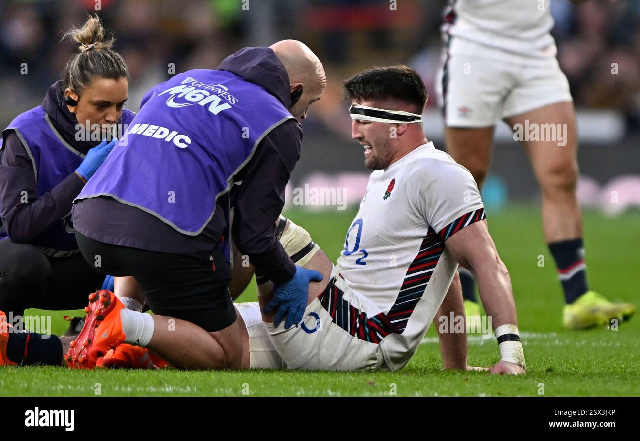 Twickenham, United Kingdom. 22nd Feb, 2025. Guinness Mens 6 Nations ...