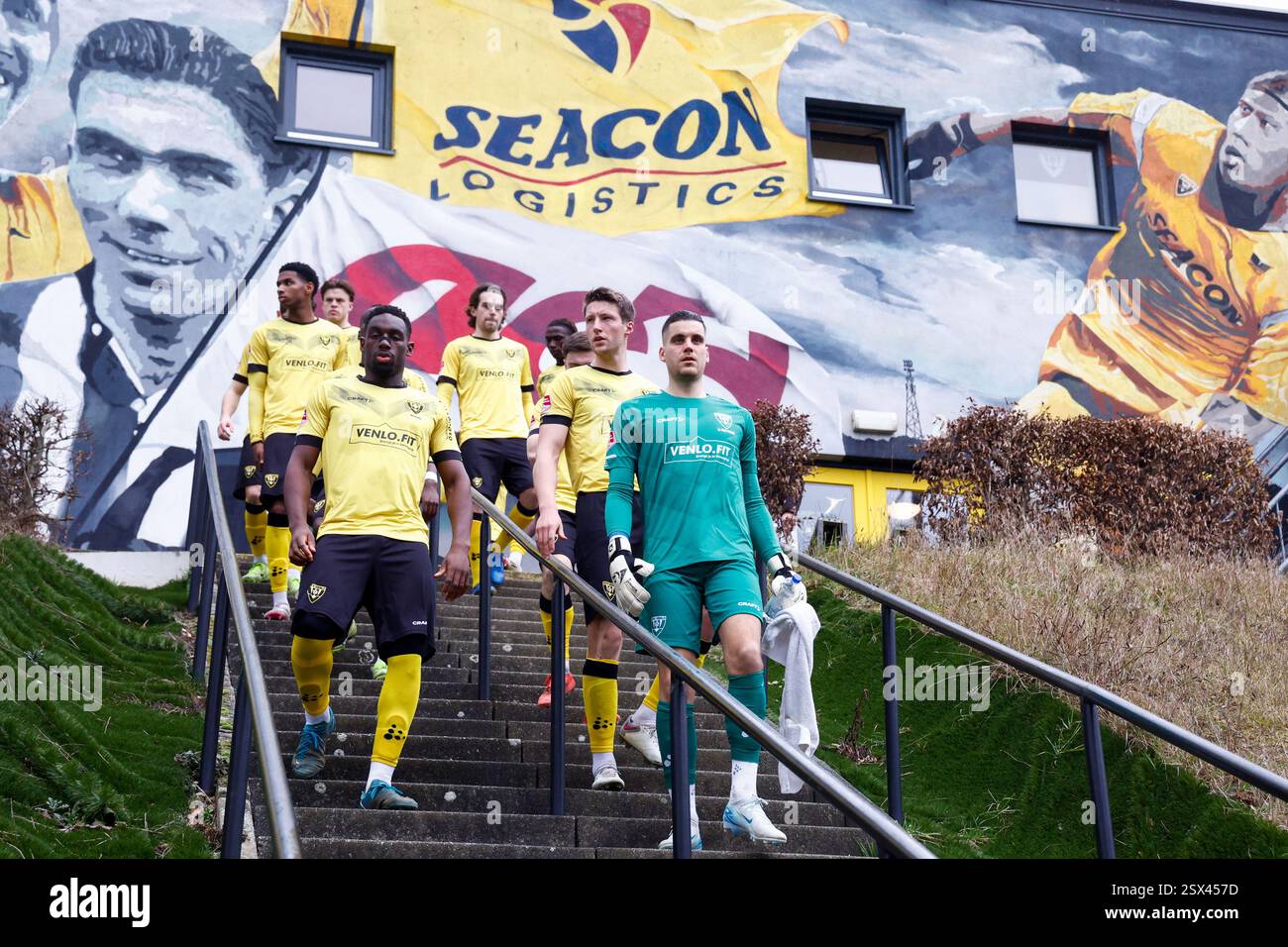 VENLO, NETHERLANDS - FEBRUARY 22: Players of VVV walking down the ...