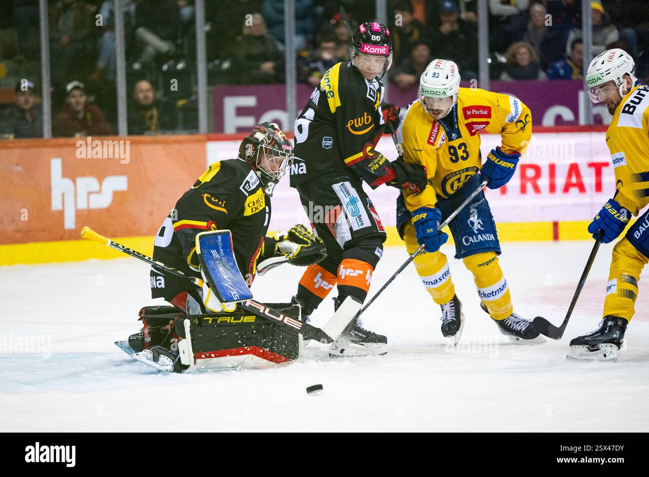 Bern, PostFinance Arena, NL: SC, USA. 22nd Feb, 2025. Bern - HC Davos ...