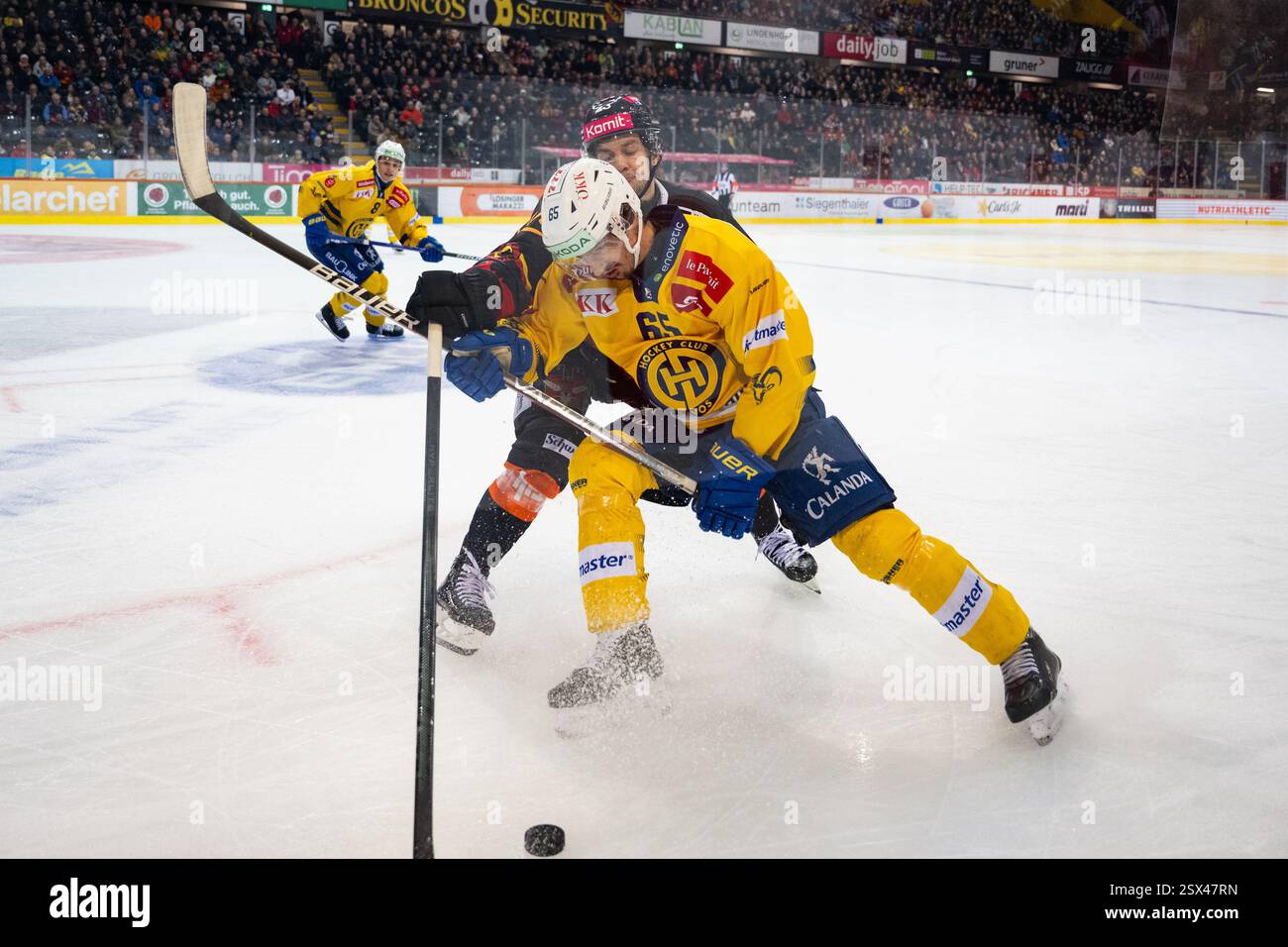 Bern, PostFinance Arena, NL: SC, USA. 22nd Feb, 2025. Bern - HC Davos ...