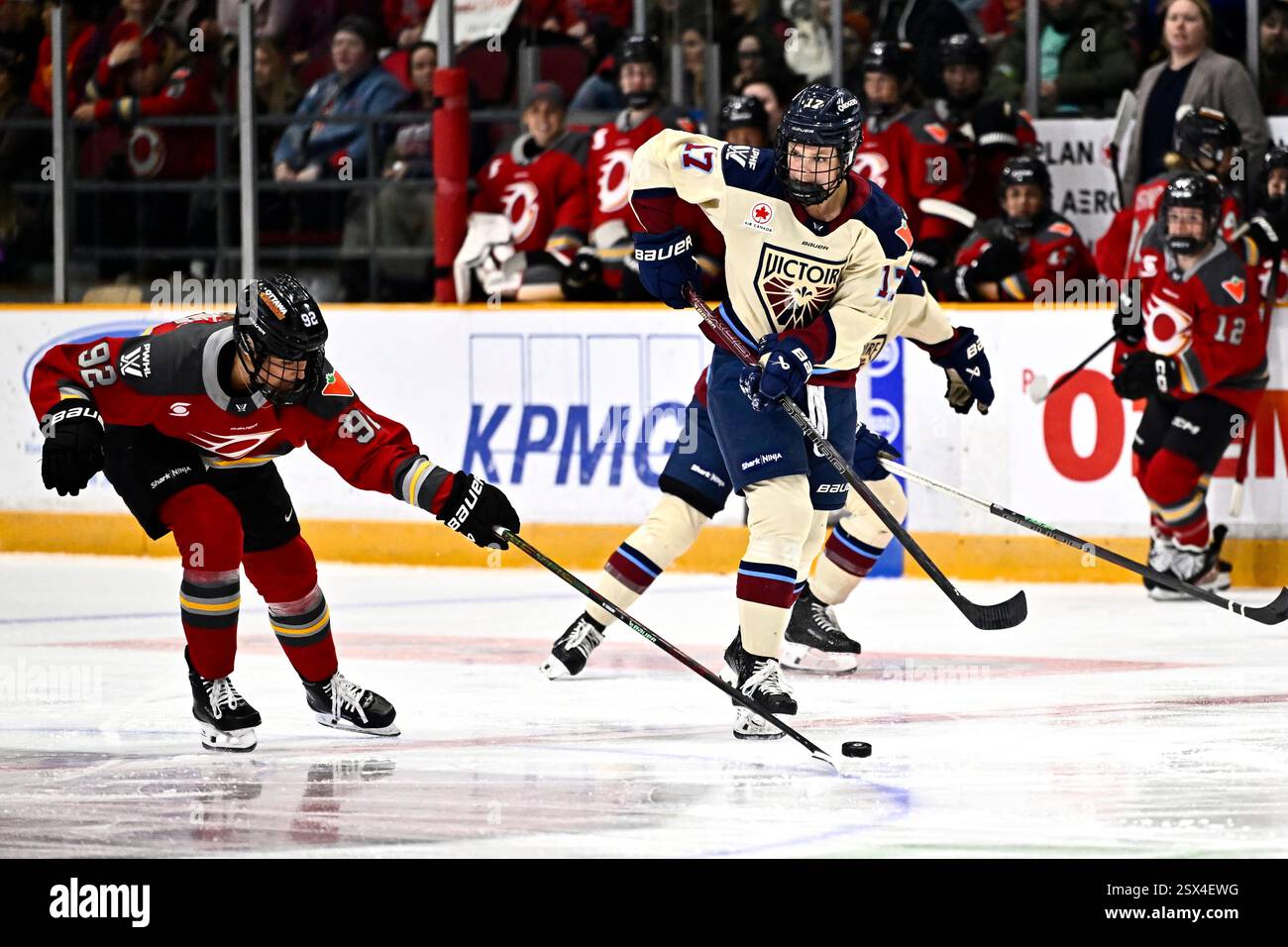 Ottawa, Canada. 22nd Feb, 2025. Ottawa Charge's Danielle Serdachny (92 ...