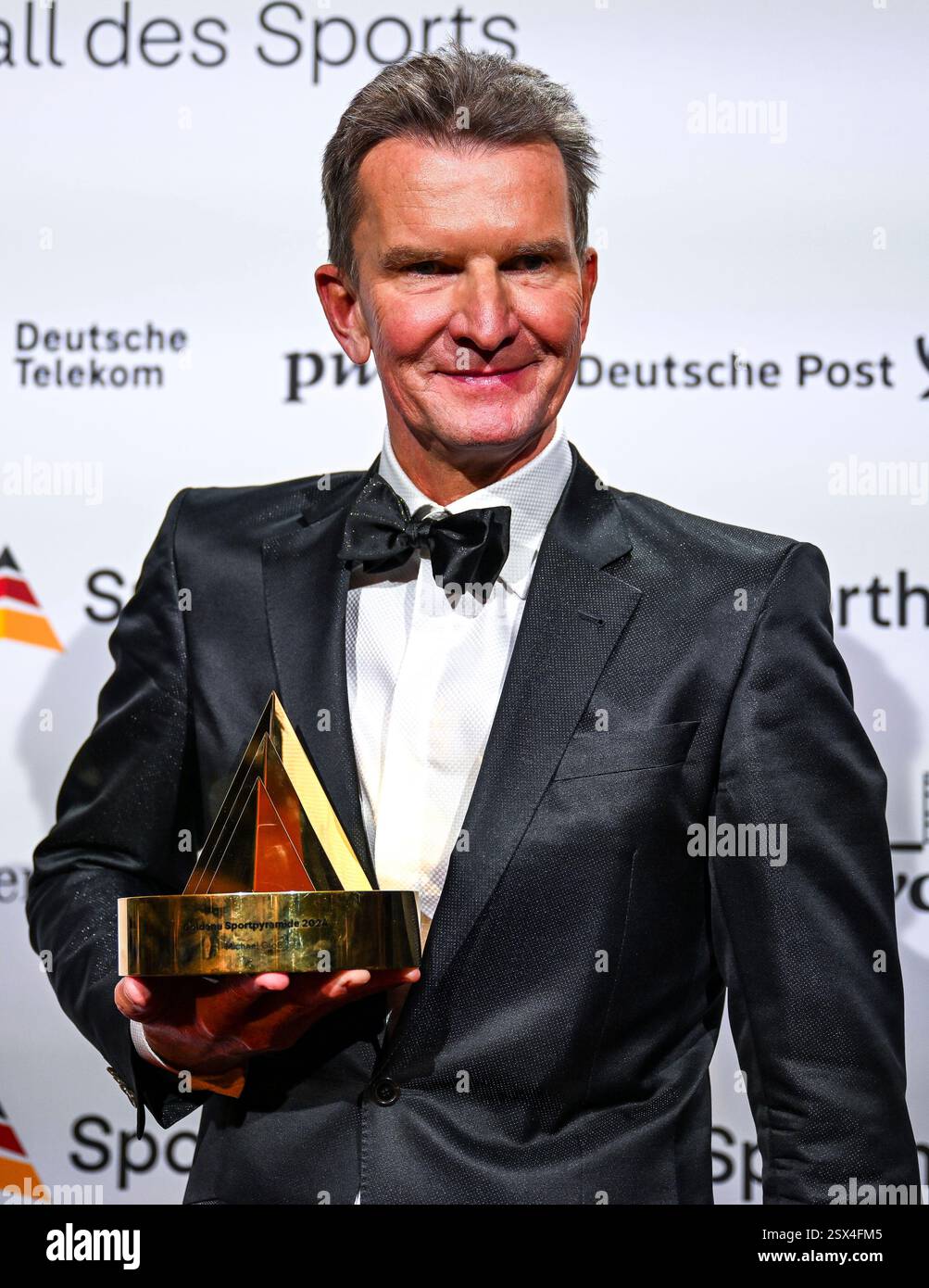 Michael Gross nach der Verleihung der Goldenen Sportpyramide. GER, 54 ...