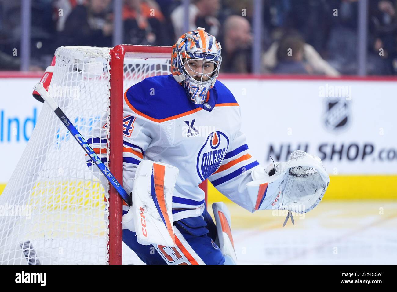 Edmonton Oilers' Stuart Skinner plays during an NHL hockey game ...