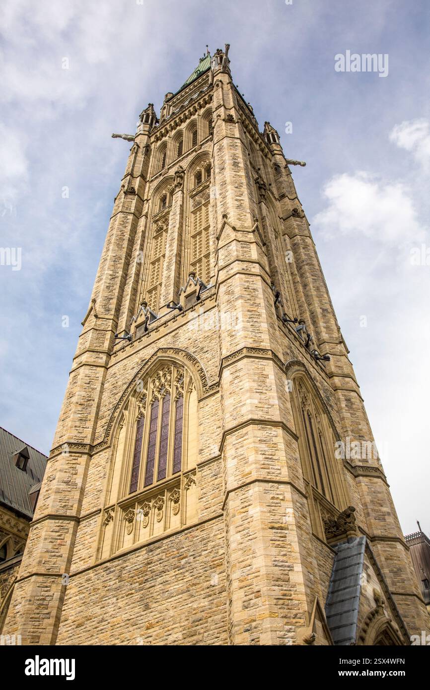 Tall brown clock tower church hi-res stock photography and images - Alamy
