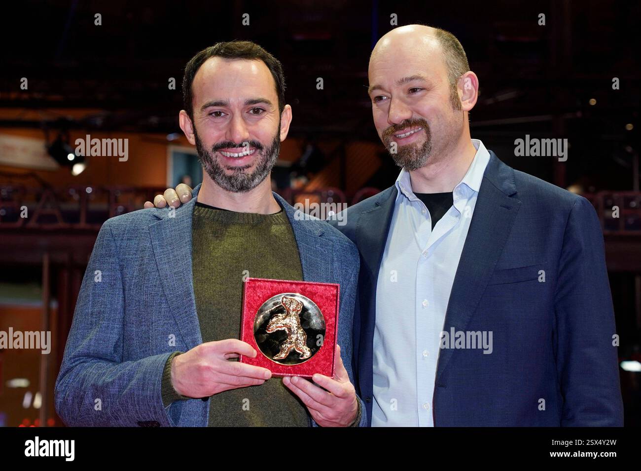 Brandon Kramer und Lance Kramer mit dem Berlinale Dokumentarfilmpreis ...