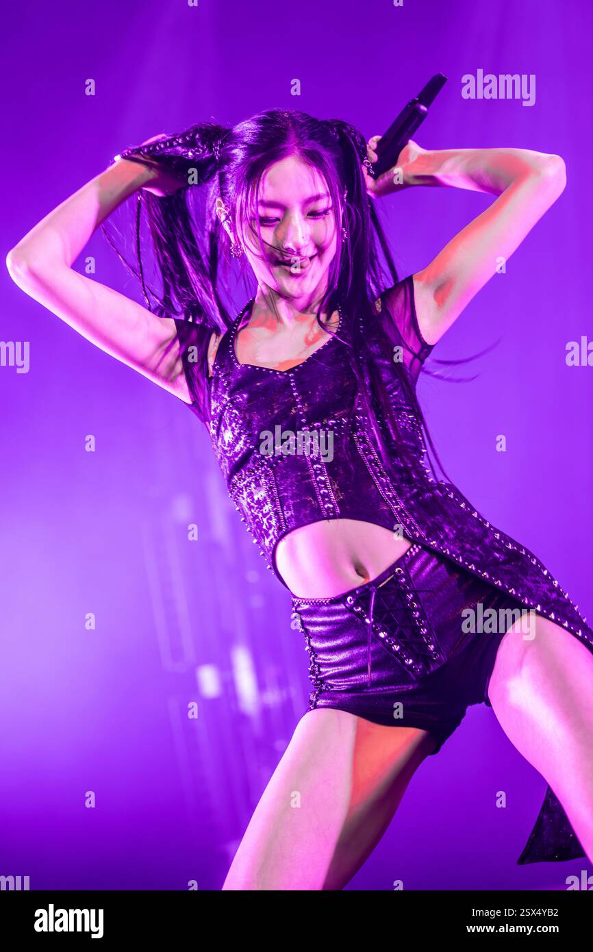 Milan Italy. 20th feb 2025. The South Korean girl group KISS OF LIFE ...