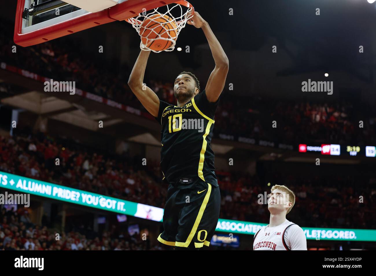 February 22, 2025: Oregon Ducks forward Kwame Evans Jr. (10) dunks the ...