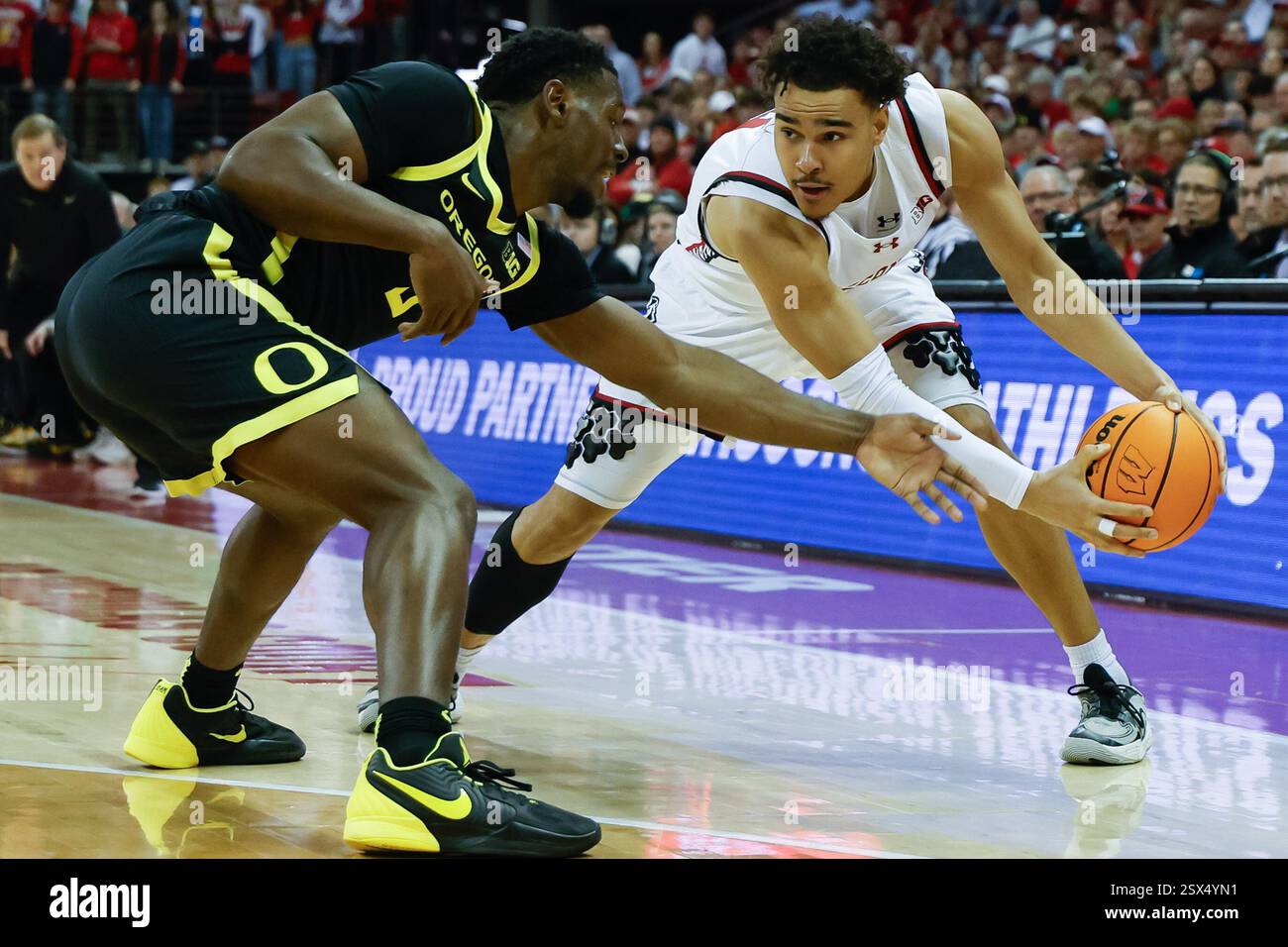 February 22, 2025: Wisconsin Badgers guard John Tonje (9) during the ...