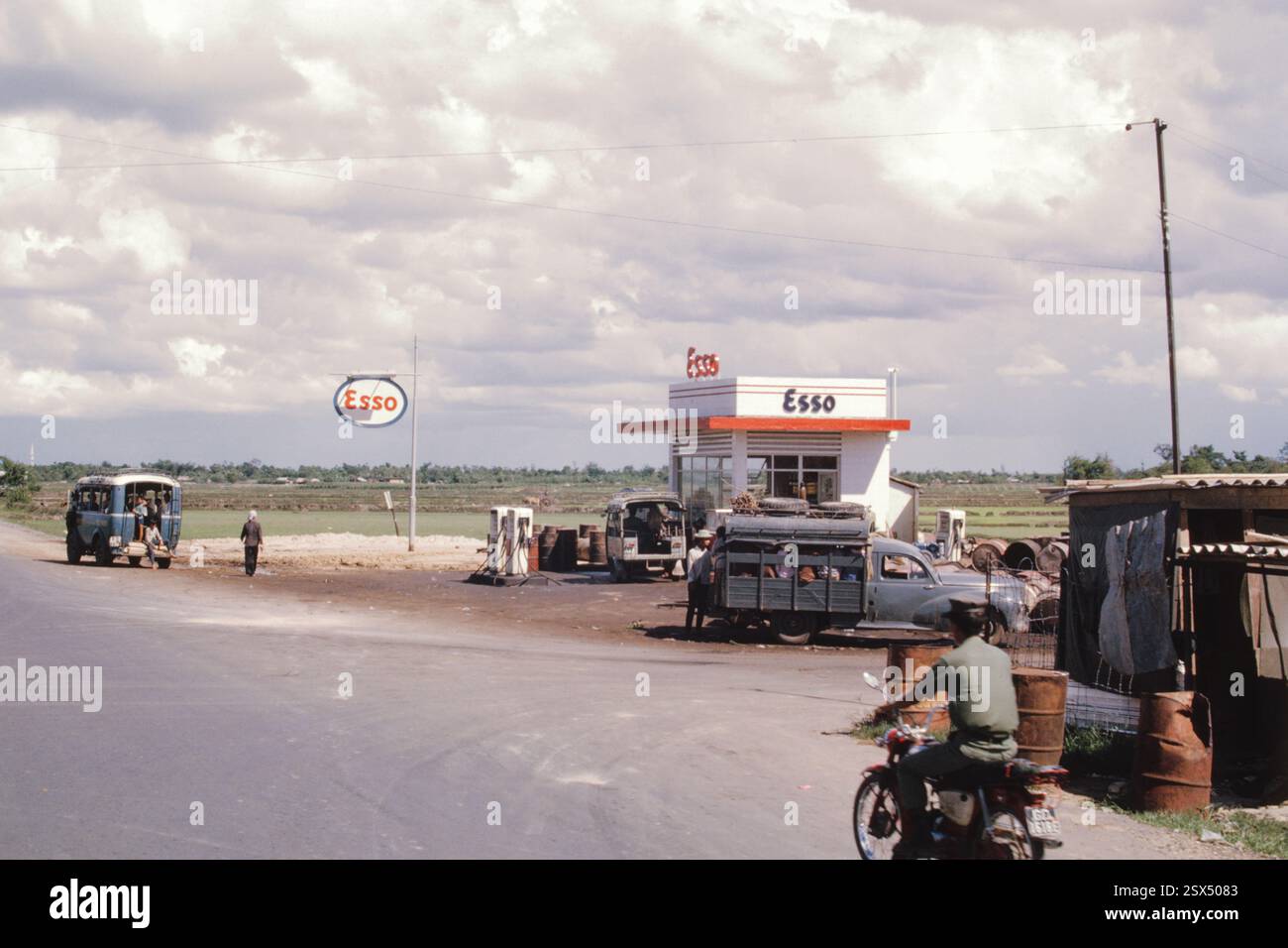 1970s gas station vietnam hi-res stock photography and images - Alamy