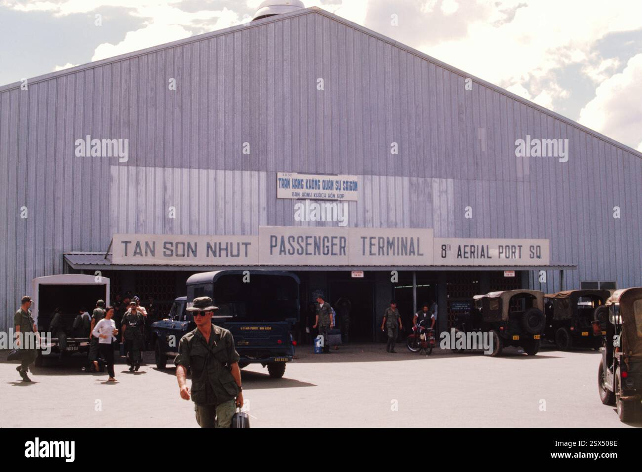 Tan Son Nhut Air Base passenger terminal building, US Air Force,1970 ...