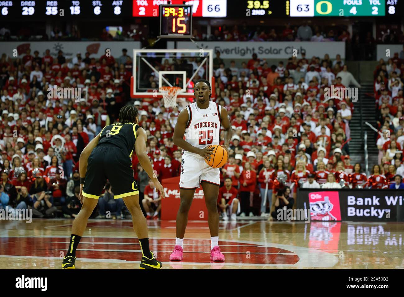 February 22, 2025: Wisconsin Badgers guard John Blackwell (25) during ...