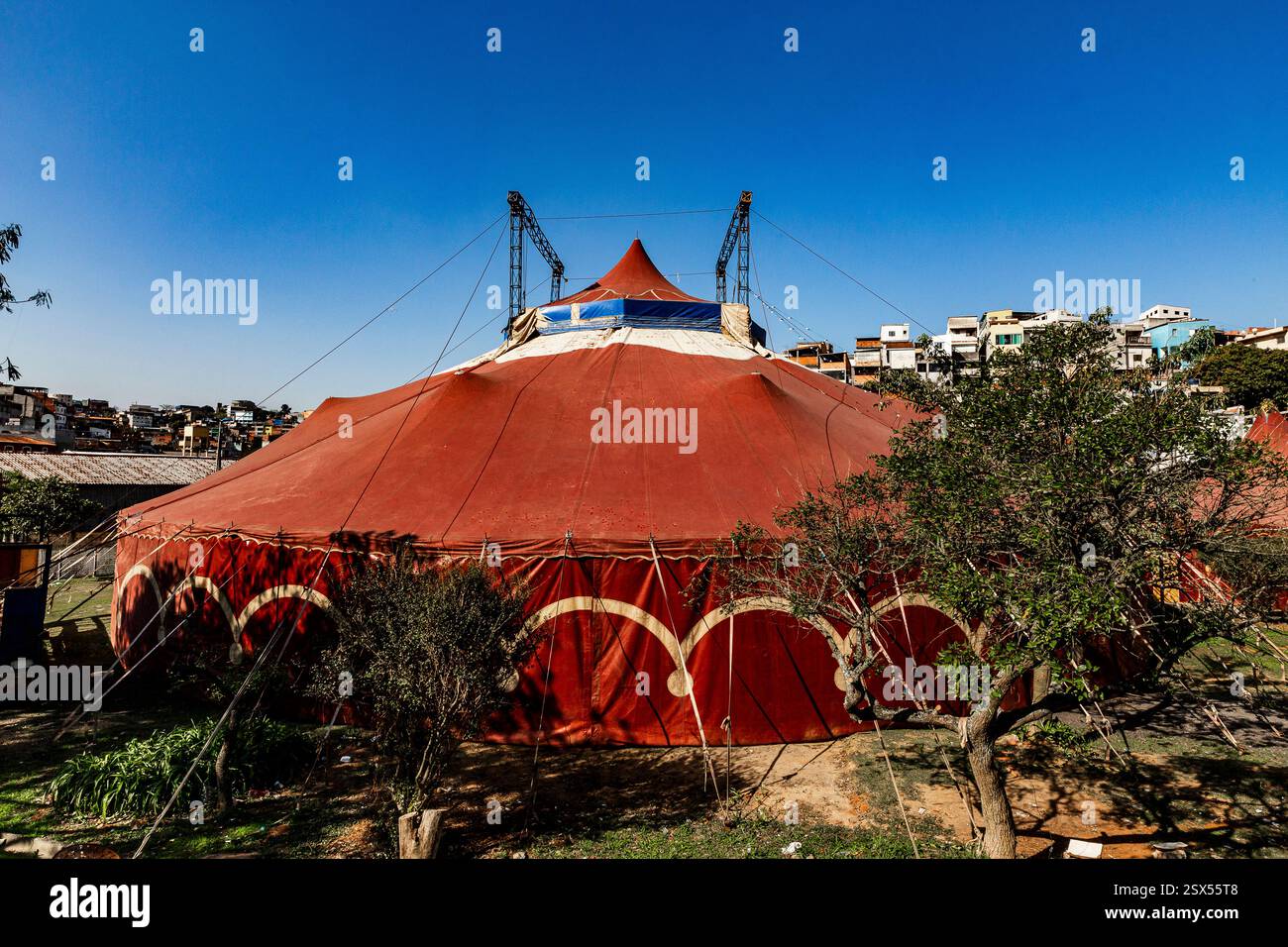 Traveling circus in the community of Osasco, a city on the outskirts of ...