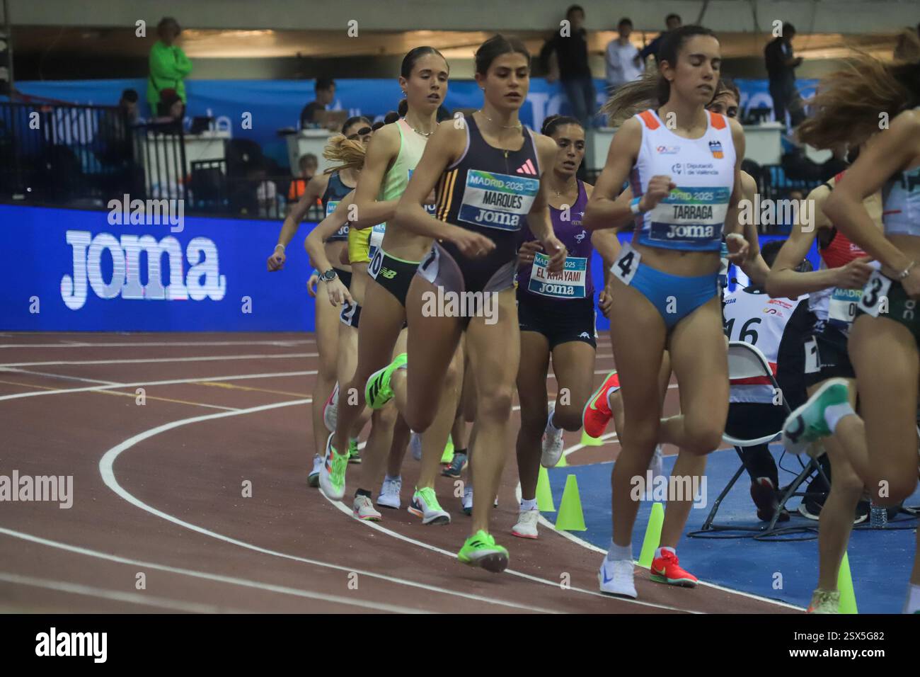 C 3000 m high hi-res stock photography and images - Alamy