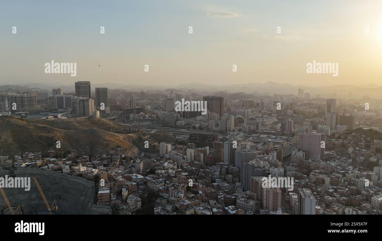 Mecca , Saudi Arabia Mars 30 2024: Makkah city Streets hotels and ...