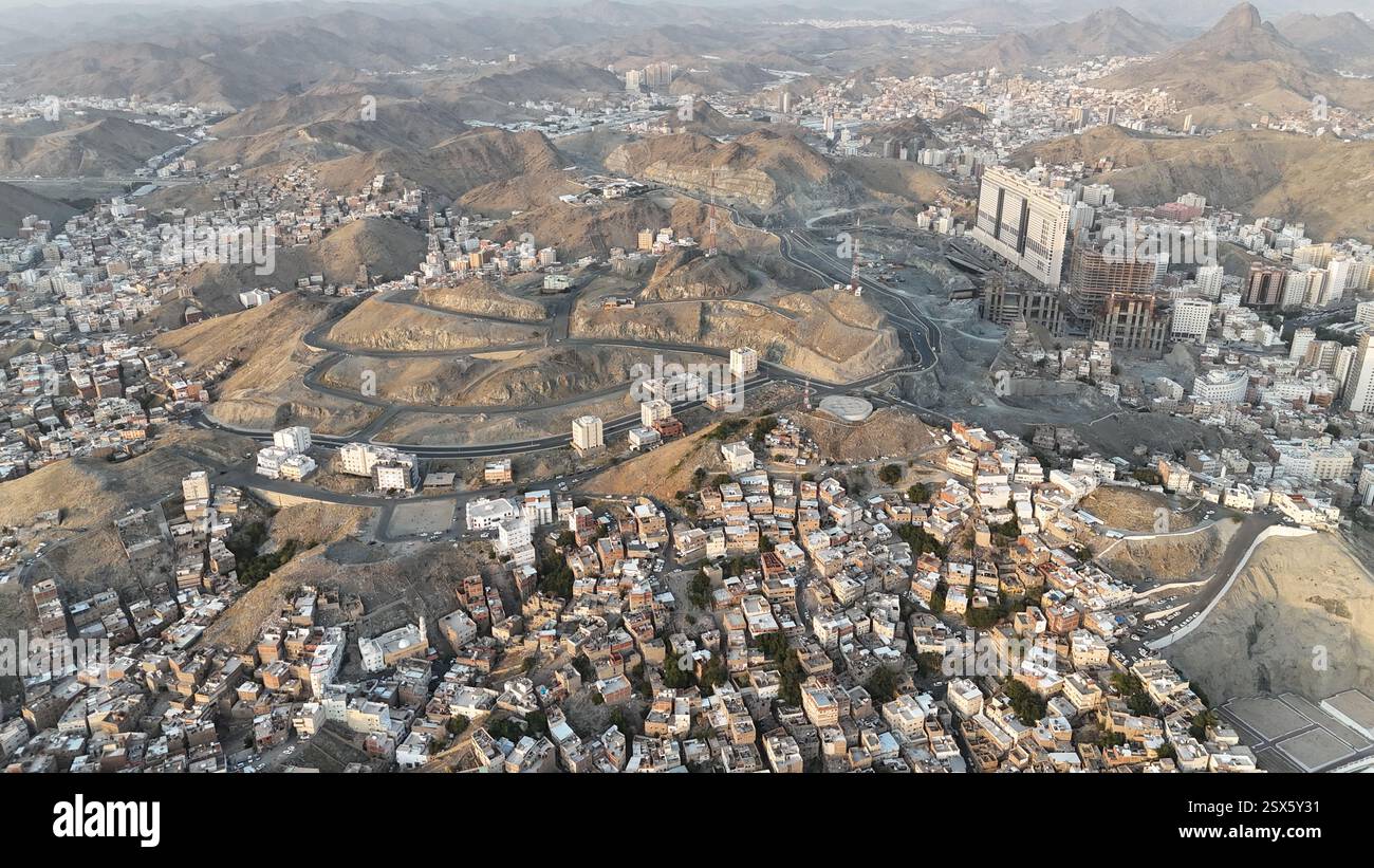 Mecca , Saudi Arabia Mars 30 2024: Makkah city Streets hotels and ...
